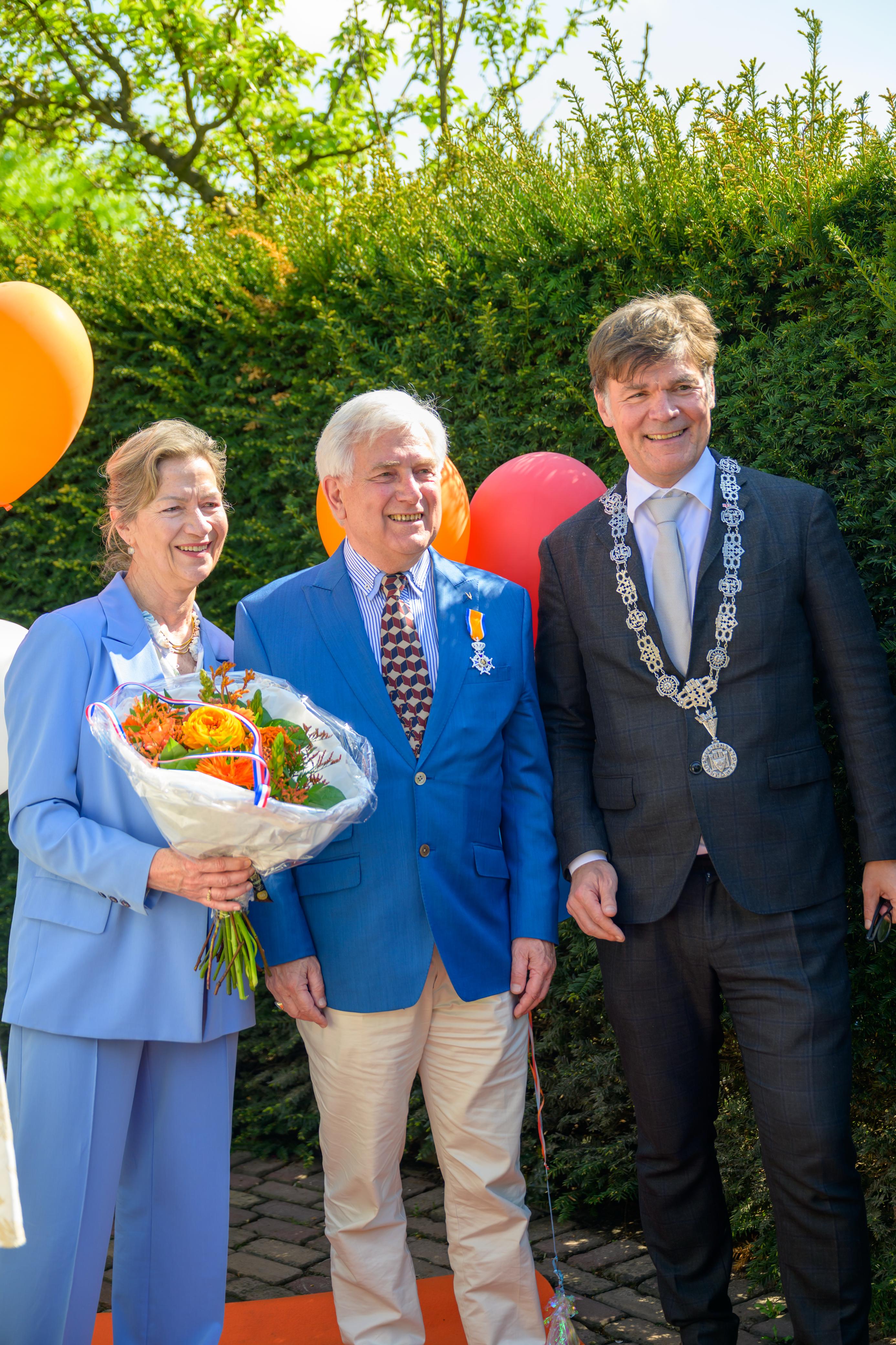'Lastpak' Frans Dirks heeft een lintje ontvangen